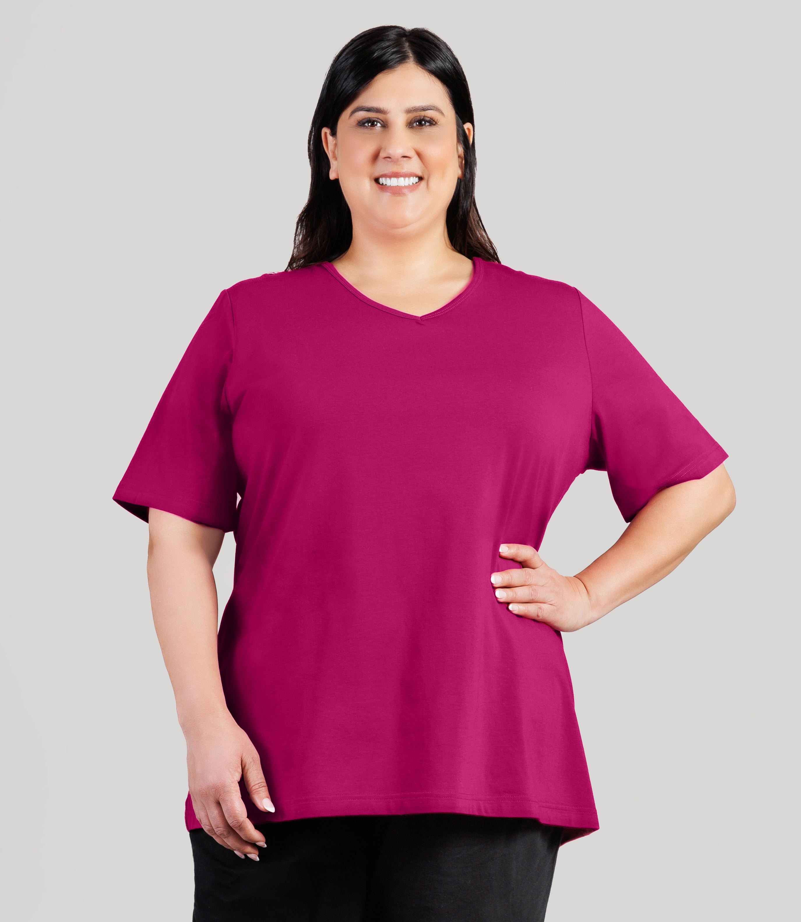Stretch Naturals Lite Elbow Sleeve V-Neck Top | JunoActive plus size ...